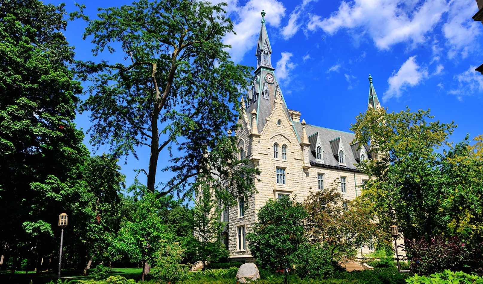 The 8 Best Suburbs to Commute to Chicago